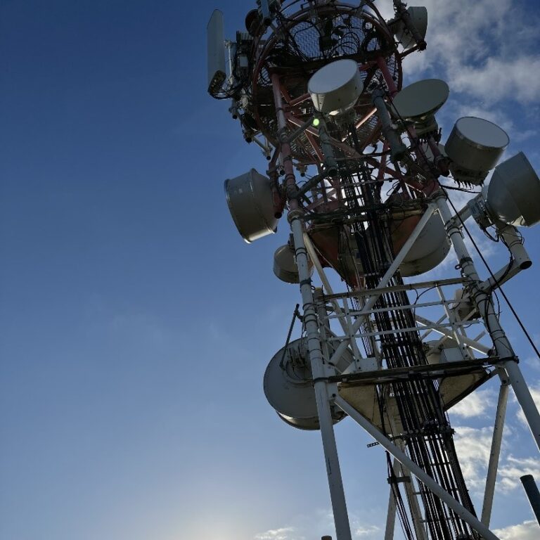 Les faisceaux hertziens numériques - SVEG Télécom